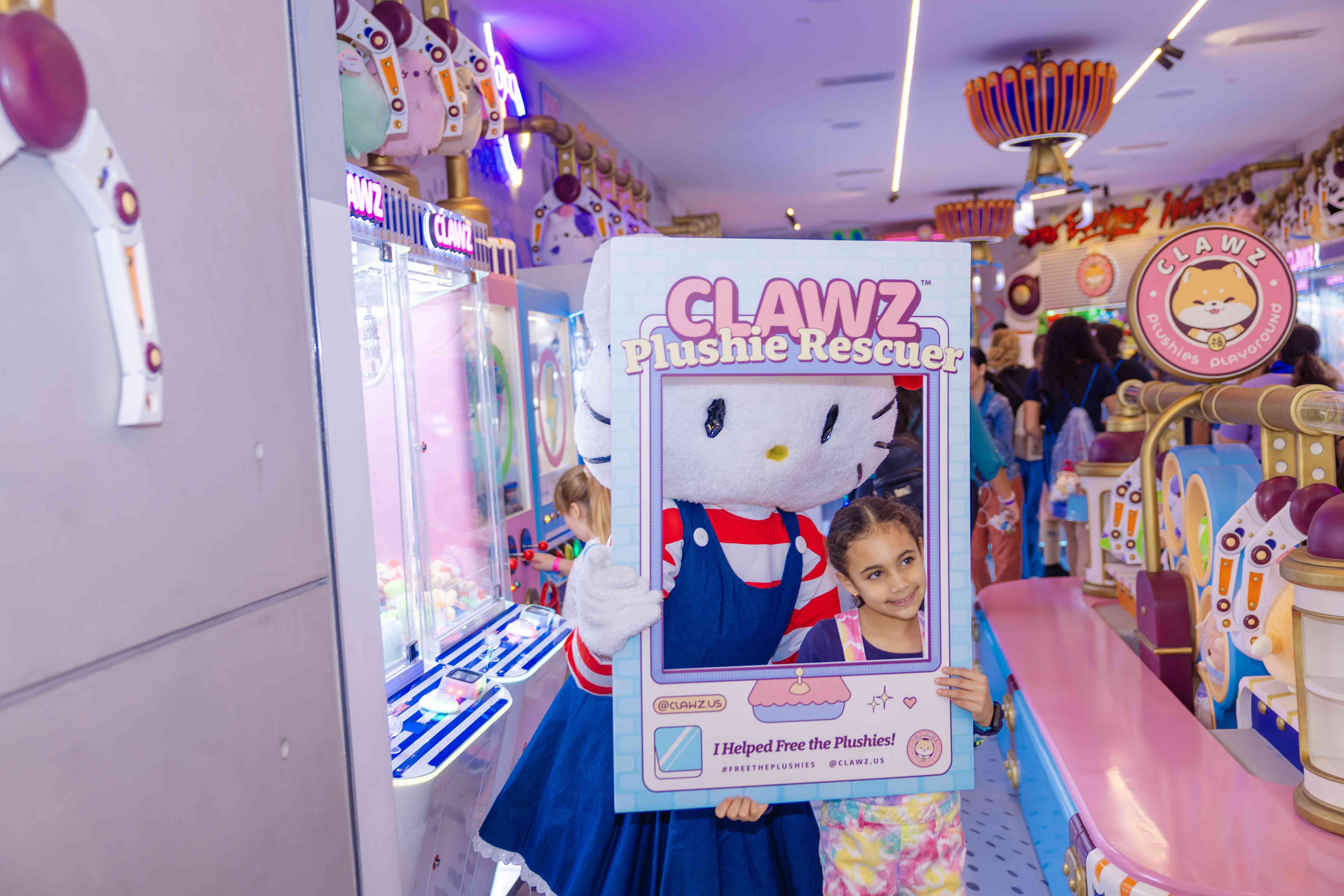Clawz Plushies Playground